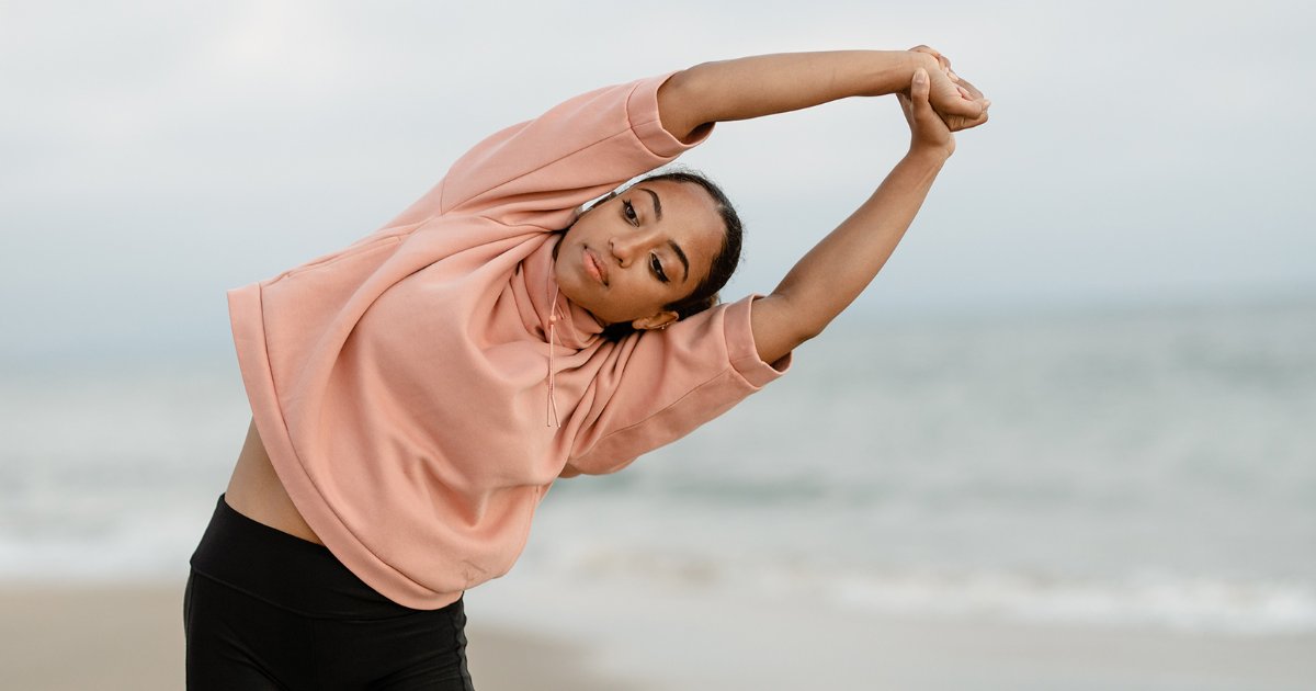 Karma Yoga: Stepping onto the Path of Selfless Action - Momoyoga