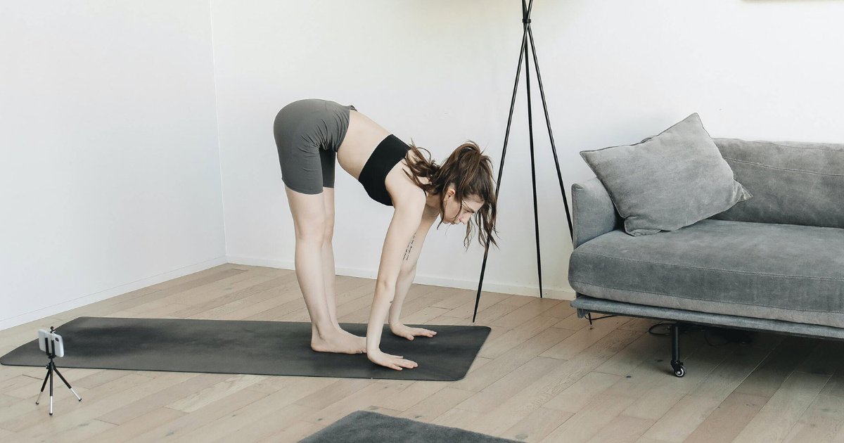Stepping Out of Your Comfort Zone with Your Yoga Teaching - Momoyoga