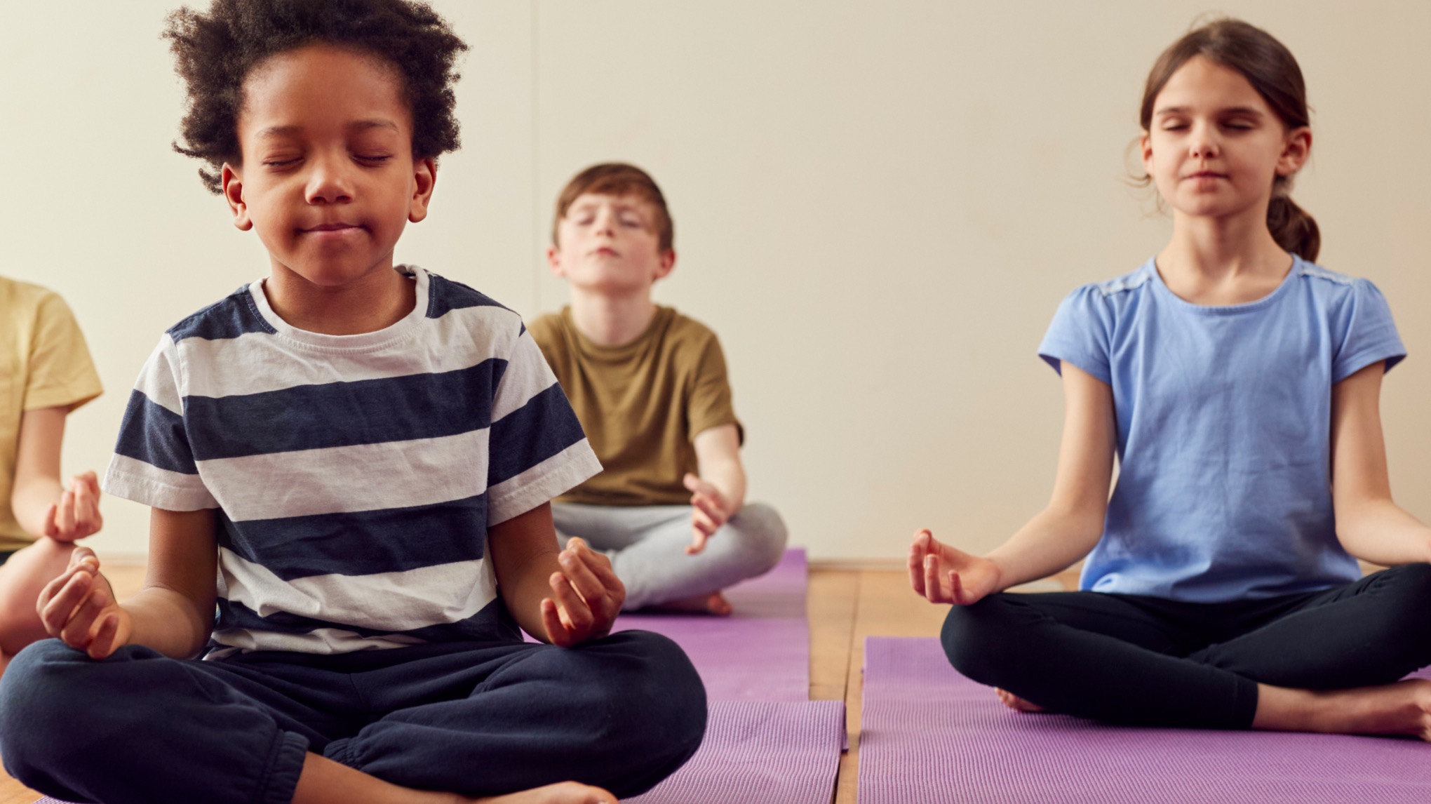 Stream Yoga + Meditation - Schedule - Momoyoga